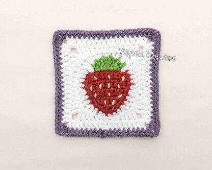 Strawberry Granny Square Crochet pattern by Alyssia Creates | LoveCrafts