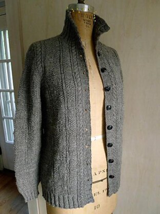 Highlander Knitting pattern by Anne Hanson | LoveCrafts