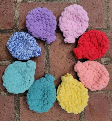 Petite Water Balloons Crochet pattern by Crocheted Whimsy | LoveCrafts