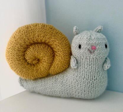 Snail Knit Pattern | LoveCrafts