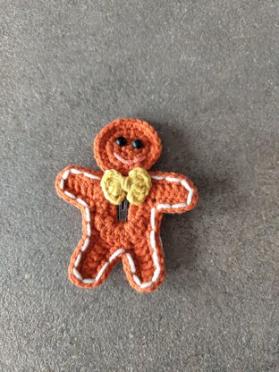 Gingerbread Man Christmas Hair Clip English-US | LoveCrafts