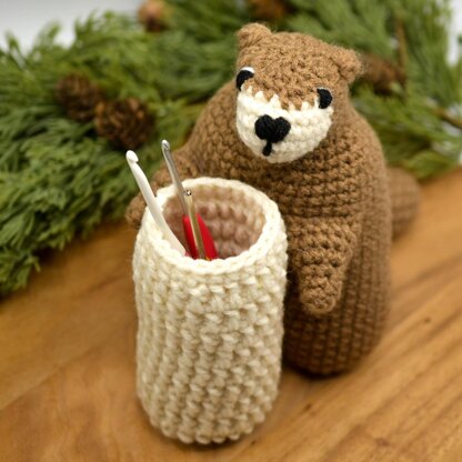Turbo the Groundhog Crochet pattern by XY Craft Studio | LoveCrafts