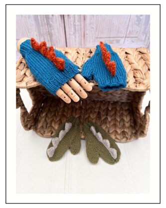 Dinosaur Hat and Mittens Set | LoveCrafts
