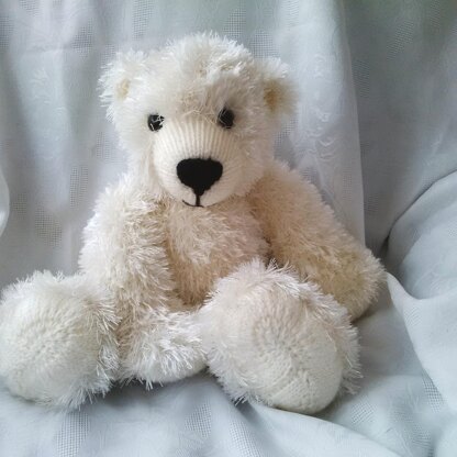 Polar Bear, 2 sizes, large and small Knitting pattern by Pat Alinejad ...