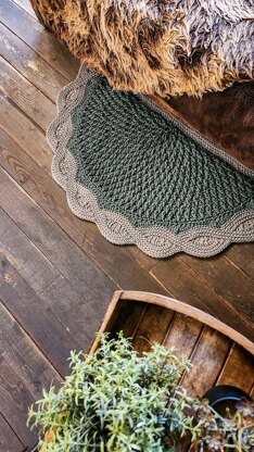 Rug LaceSelena Crochet pattern by Tatiana Ryazanova | LoveCrafts