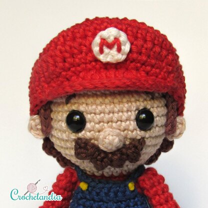 Mario and Luigi - crochet pattern by Crochelandia | LoveCrafts