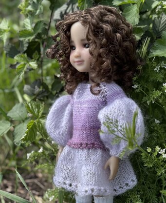 Cozy Embrace Dress for Ruby Red Doll | LoveCrafts