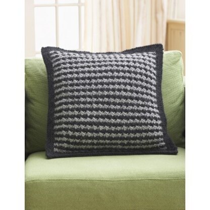 Houndstooth Pillow in Bernat Roving | Knitting Patterns | LoveCrafts