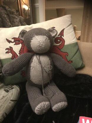 Bear (Knit a Teddy) Knitting pattern by Knitables | LoveCrafts