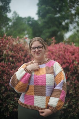 Patchwork Suzy Sweater Crochet pattern by hello_woollen Patchwork Suzy Sweater Crochet pattern by hello_woollen