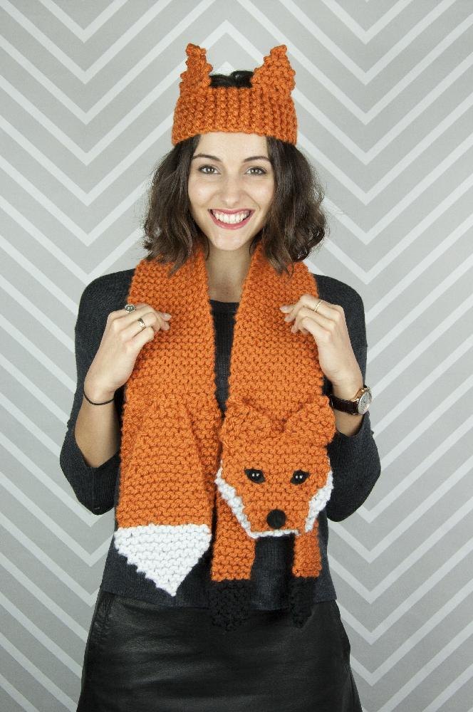 Knitted Fox Scarf Pattern Jamie The Foxx Scarf Wrap Free Knitting