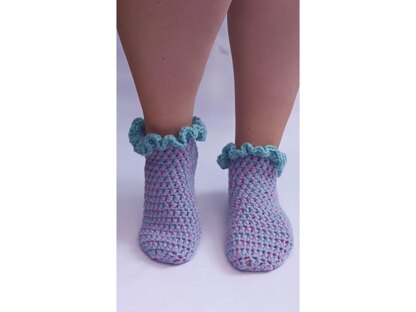 Cute Cuffs Crochet Socks Ruffles Crochet pattern by CroCreate | LoveCrafts