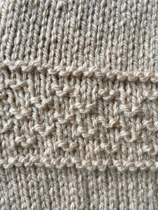 Little Lines Knitting pattern by MotherOfPurlPatterns | LoveCrafts