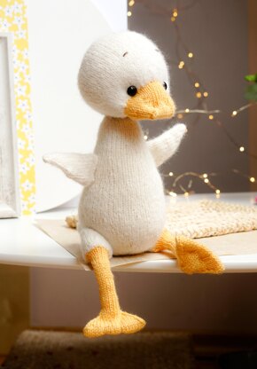 Knitting Pattern: Goose toy Knitting pattern by PolushkaBunny | LoveCrafts
