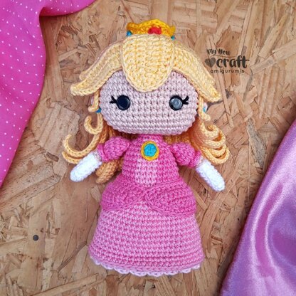 Princess Peach Amigurumi Crochet pattern by My New Craft Amigurumis | LoveCrafts