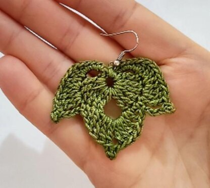 Crochet leaf earrings 2 Crochet pattern by Crafting Wheel | LoveCrafts