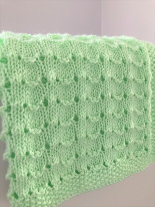 Sea Shells Baby Blanket Knitting pattern by Daisy Gray Knits | LoveCrafts