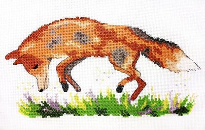 Creative World of Crafts Foxing Around Cross Stitch Kit | LoveCrafts