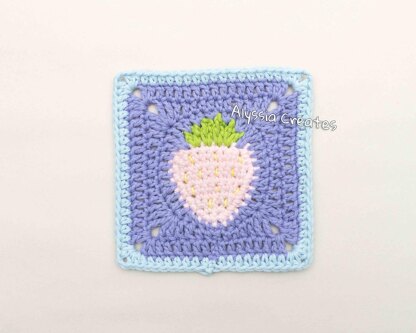 Strawberry Granny Square Crochet pattern by Alyssia Creates | LoveCrafts