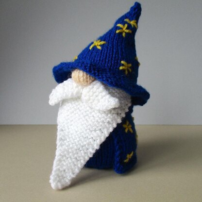 Grumble-Snuff the Wizard Knitting pattern by Amanda Berry | Knitting ...