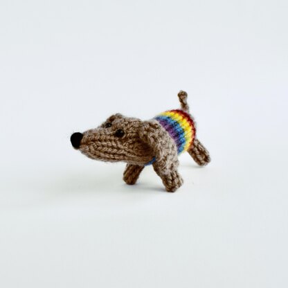 Small Sausage Dog Knitting pattern by Amanda Berry | LoveCrafts