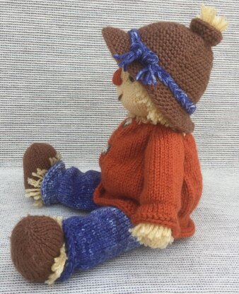 Scarecrow Knitting pattern by Rainebo | LoveCrafts