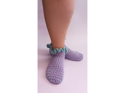 Cute Cuffs Crochet Socks Ruffles Crochet pattern by CroCreate | LoveCrafts