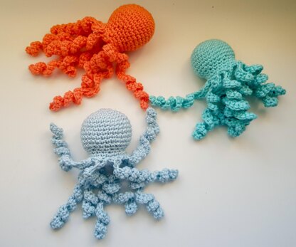 Octopus Crochet pattern by The Cat and Wool | LoveCrafts