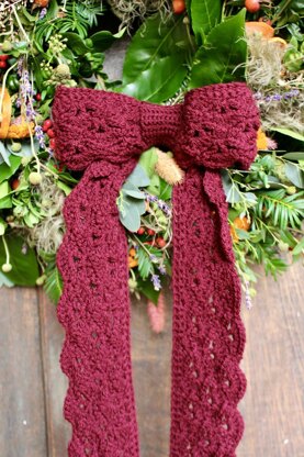 The Ivy Bow | LoveCrafts