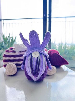 Saffron Crocus Gnome | LoveCrafts