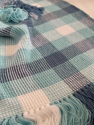 Gingham Crochet Blanket Crochet pattern by Ouma Ralie | LoveCrafts