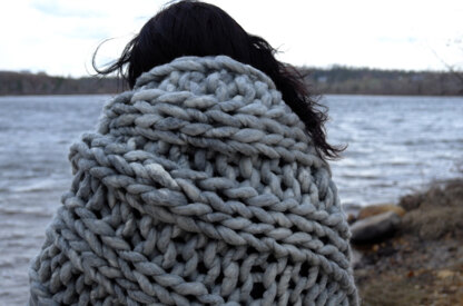 2x2 Rib Knitted Throw in Loopy Mango Big Loop Yarn Merino | LoveCrafts