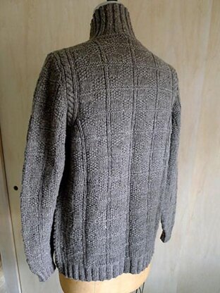 Highlander Knitting pattern by Anne Hanson | LoveCrafts