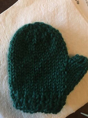 Mini Mittens Knitting pattern by Amanda Berry | LoveCrafts