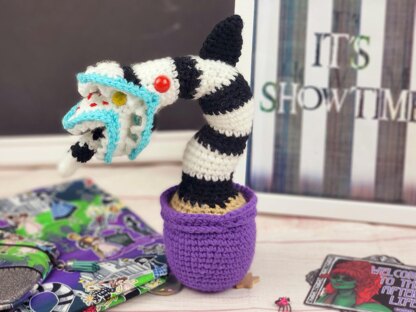 Sandworm Crochet pattern by Carolyne Brodie | LoveCrafts