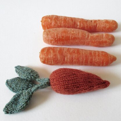 Carrot Knitting pattern by Amanda Berry | LoveCrafts